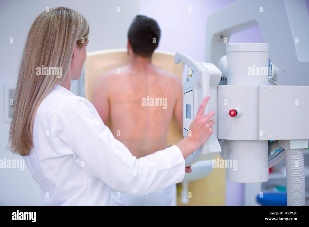 Chest xray machine hi-res stock photography and images - Alamy
