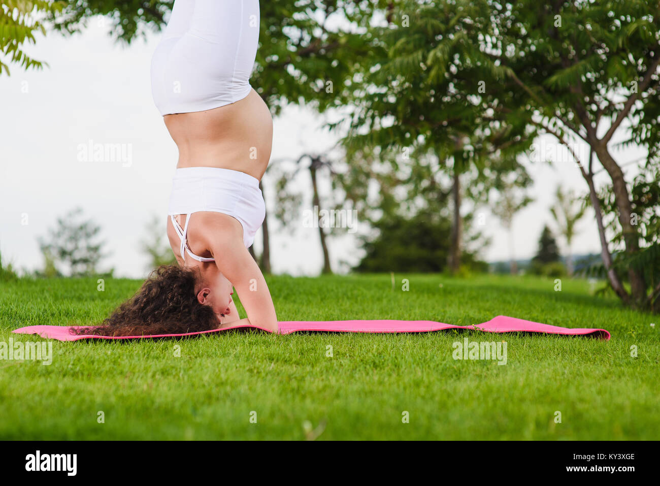 Candle pose hi-res stock photography and images - Alamy