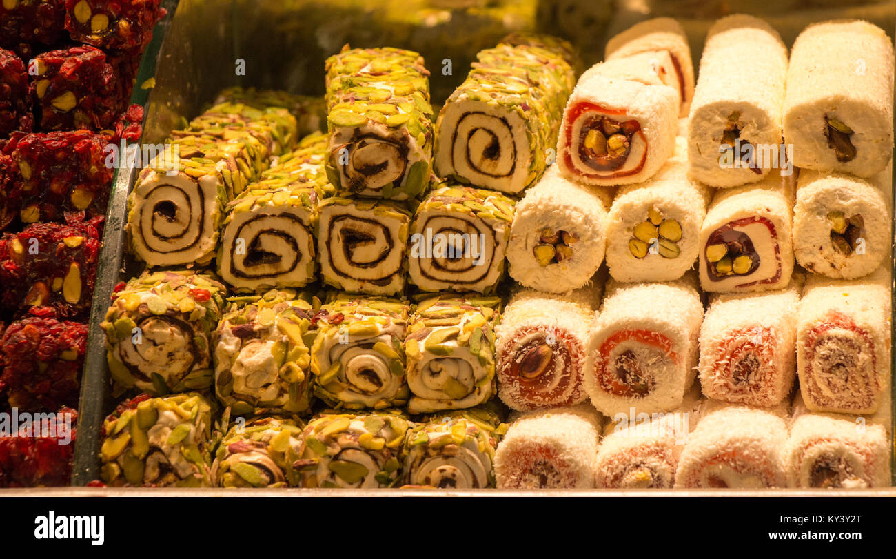Load of traditional turkish delight rahat lokum Stock Photo - Alamy