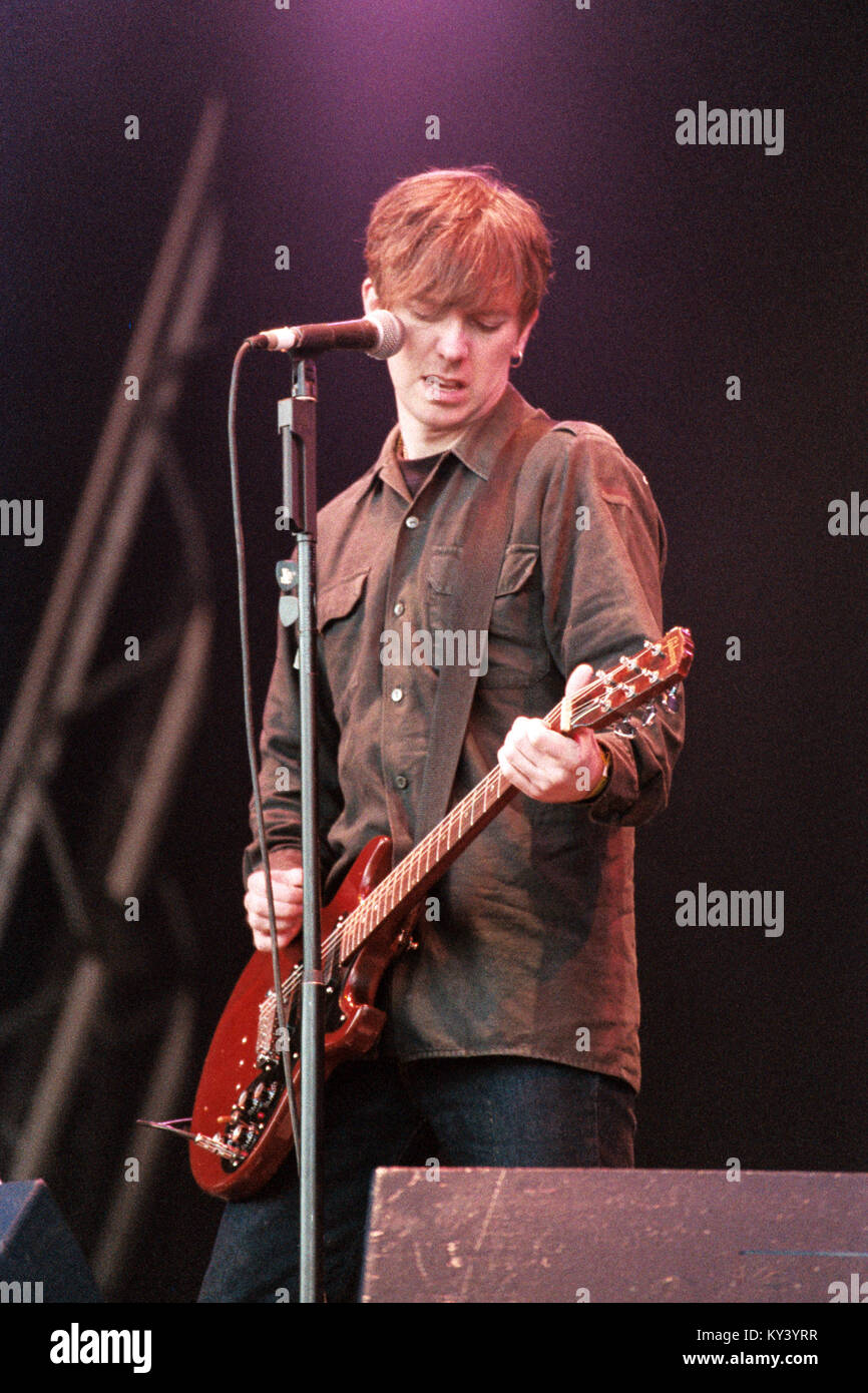 Singer mansun hi-res stock photography and images - Alamy