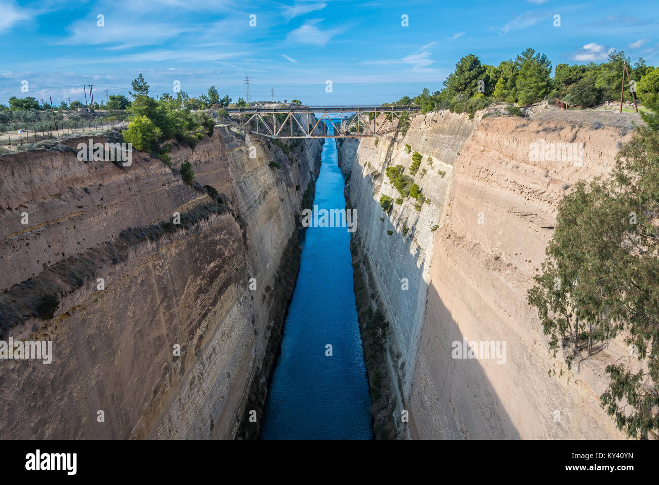 The Corinth Canal (Isthmus of Corinth) connects the Gulf of Corinth ...