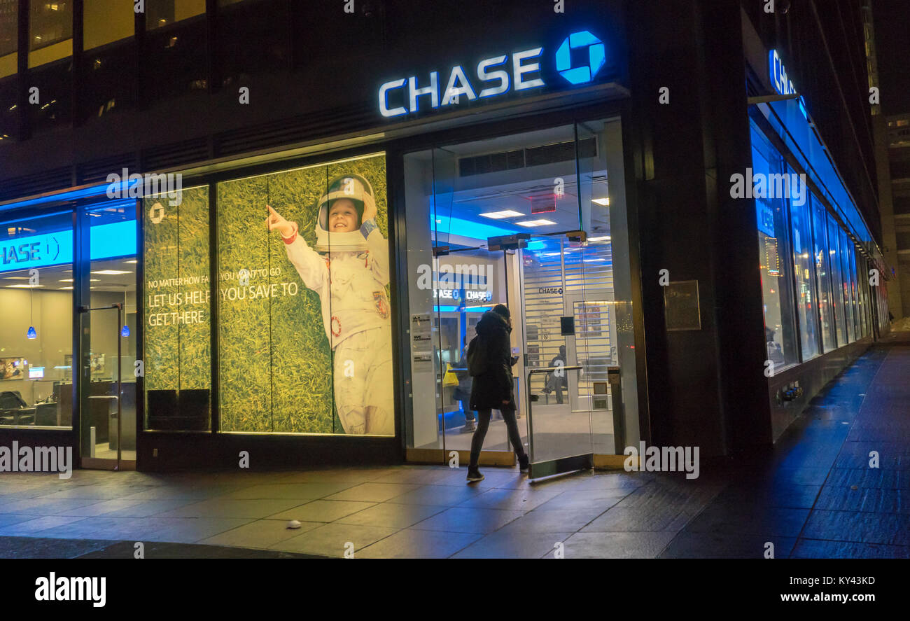 Chase Bank Atm Stock Photos & Chase Bank Atm Stock Images - Alamy