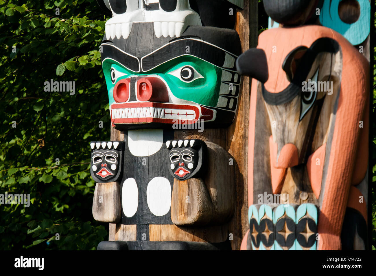 First Nations totem poles representing craftsmanship and unique culture ...