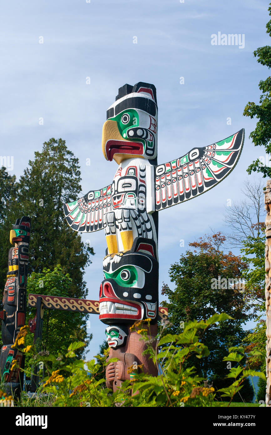 First Nations totem poles representing craftsmanship and unique culture ...