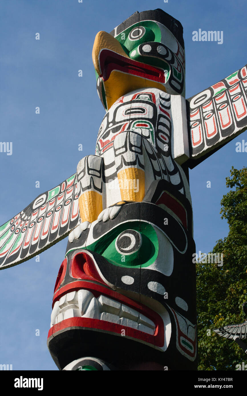 First Nations totem poles representing craftsmanship and unique culture ...