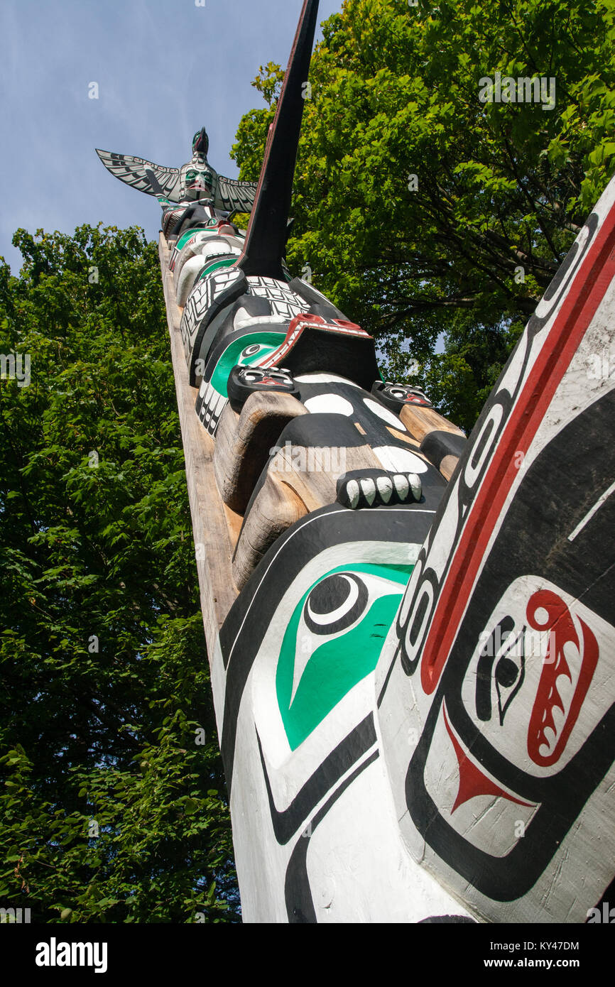 First Nations totem poles representing craftsmanship and unique culture ...