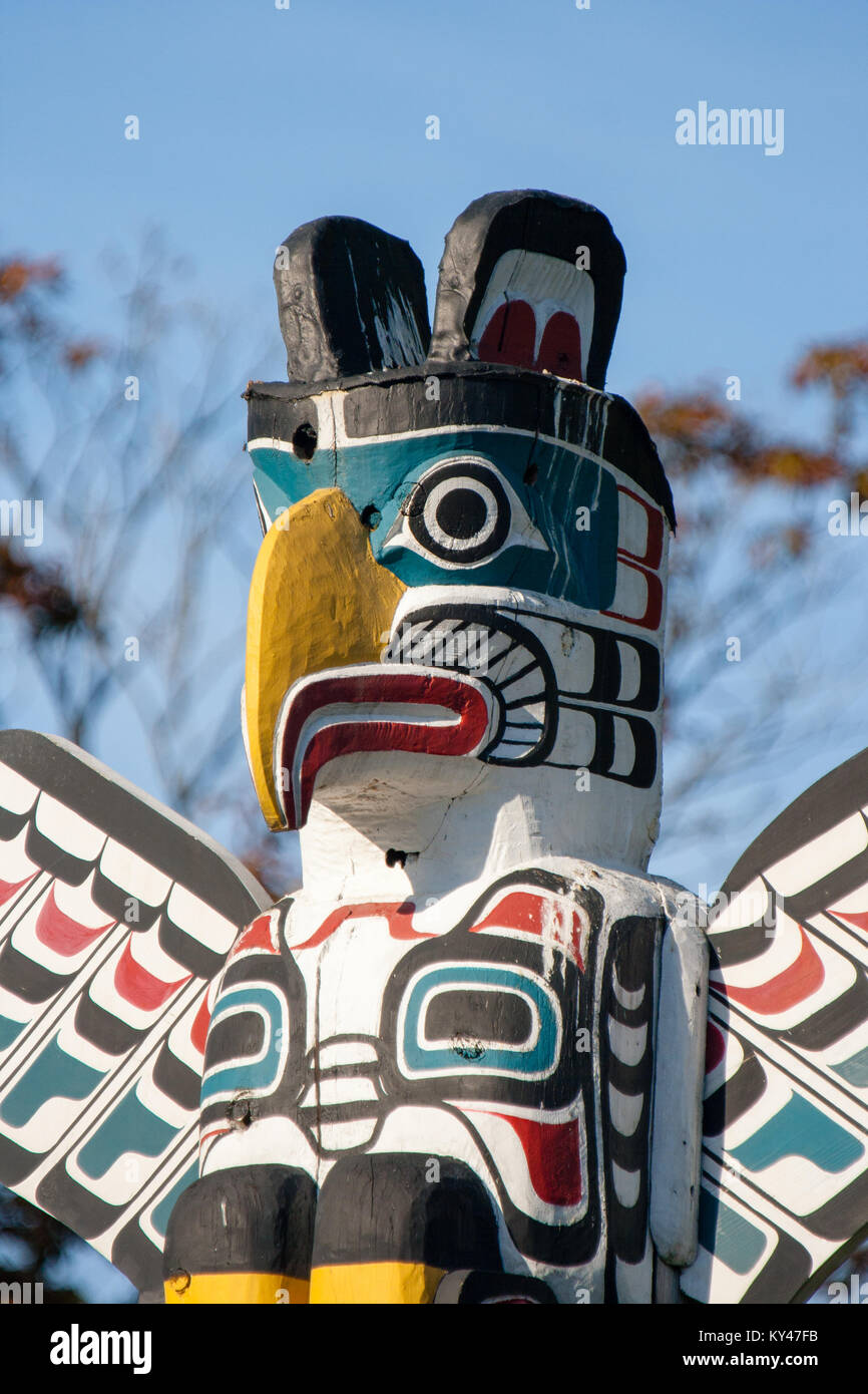 First Nations totem poles representing craftsmanship and unique culture ...