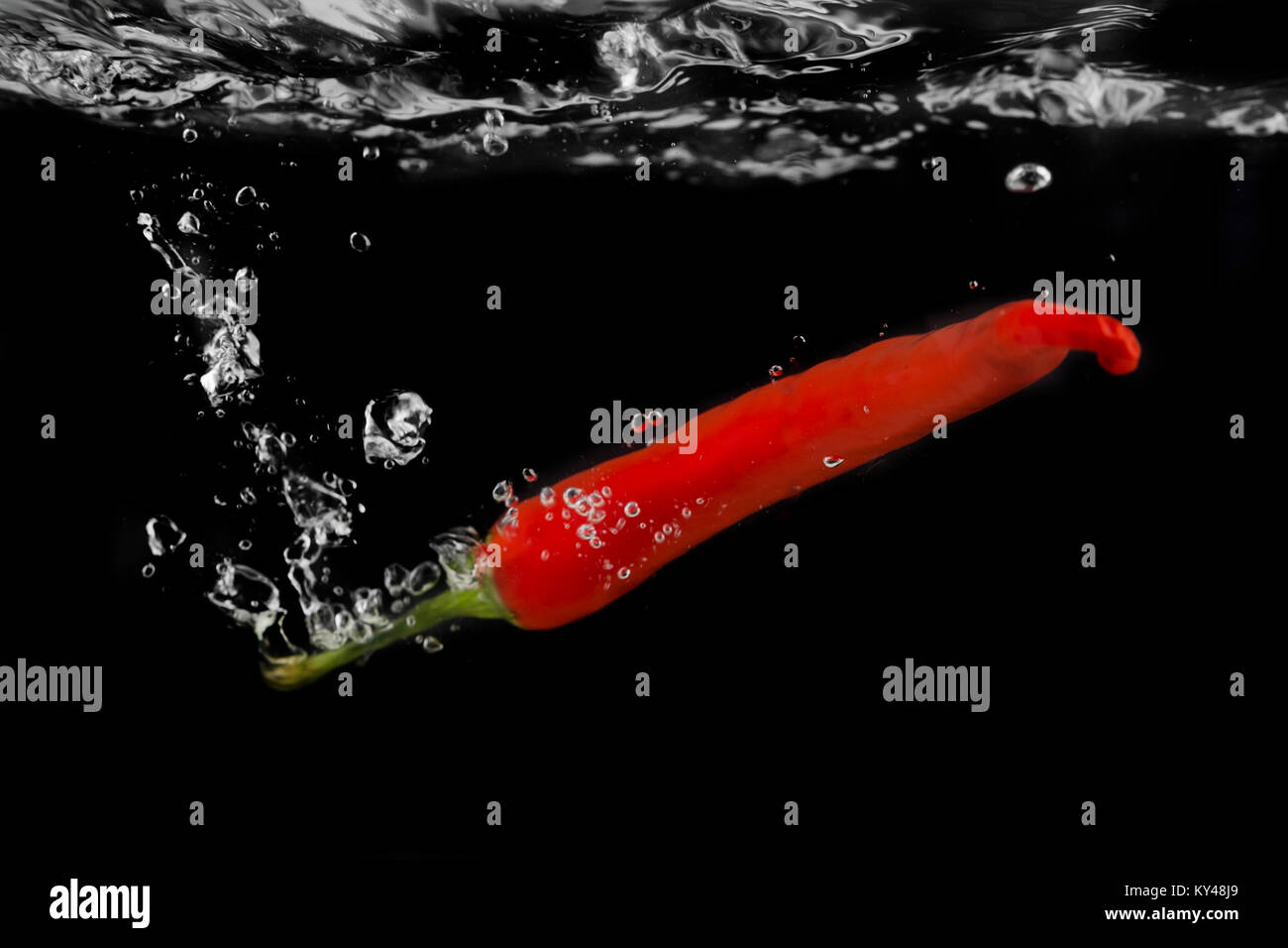 Water capsicum splash hi-res stock photography and images - Alamy