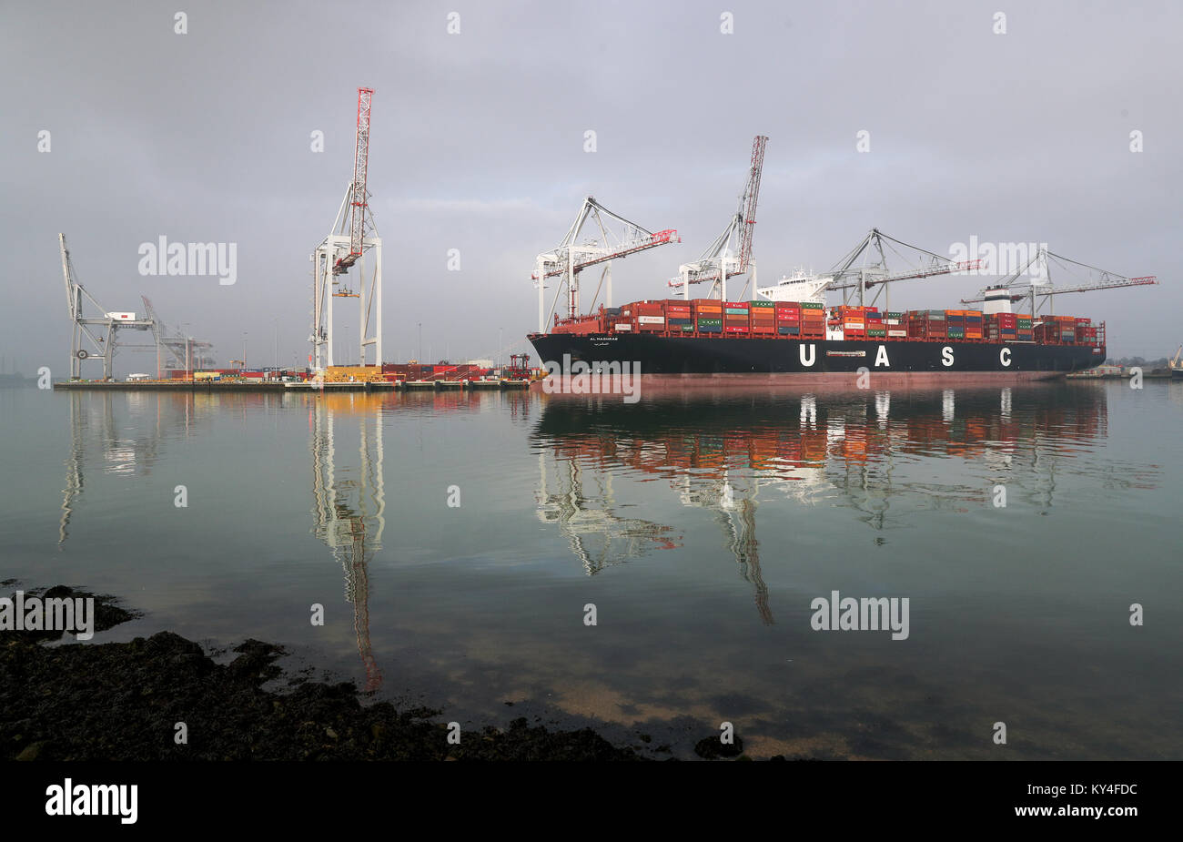Companyc hi-res stock photography and images - Alamy