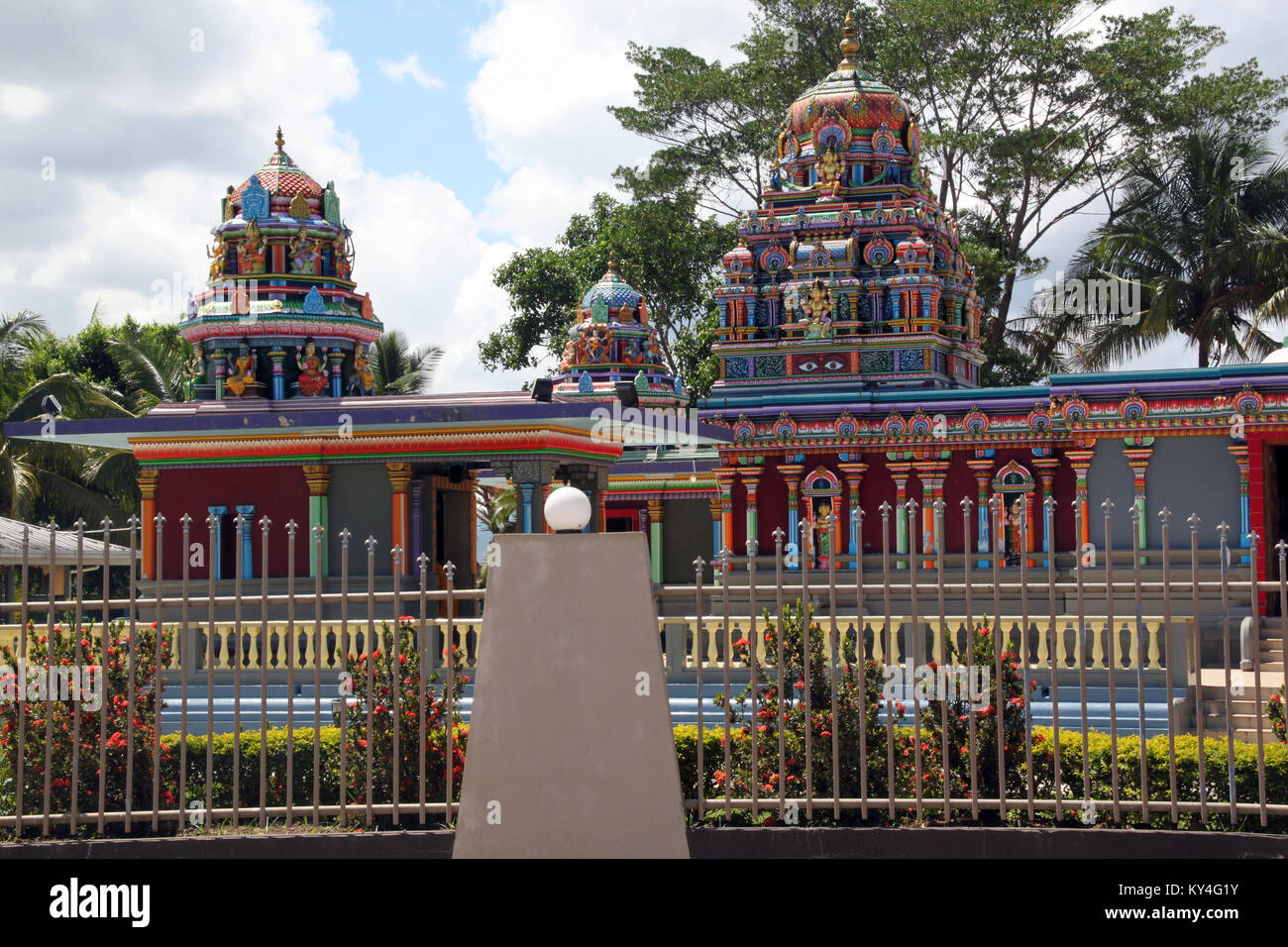 Bigest hindu temple in Fiji, Nadi Stock Photo - Alamy