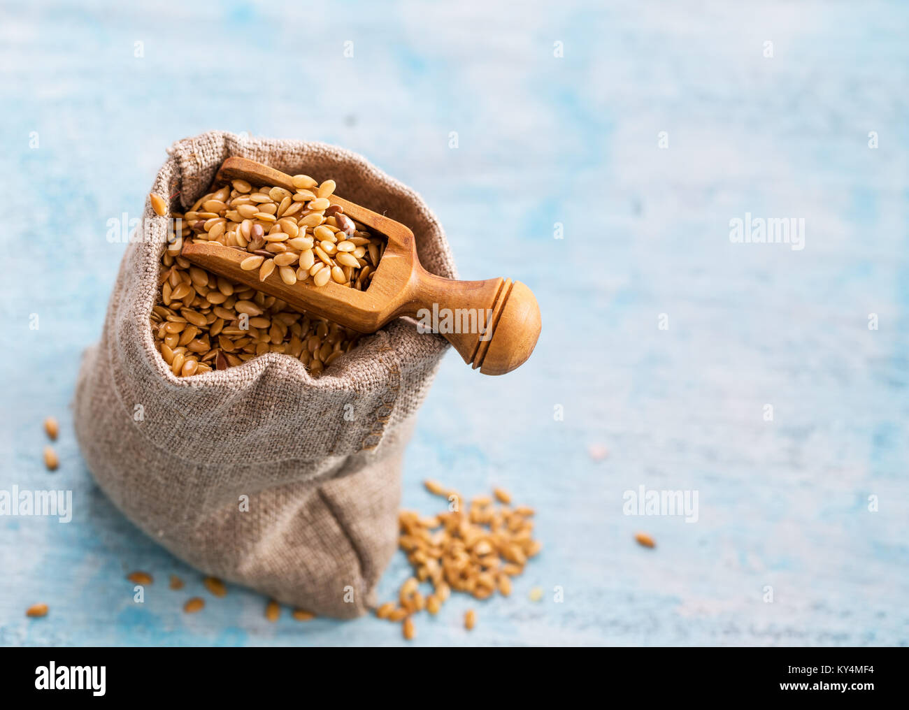 Flax seed linseed food grain hi-res stock photography and images - Alamy