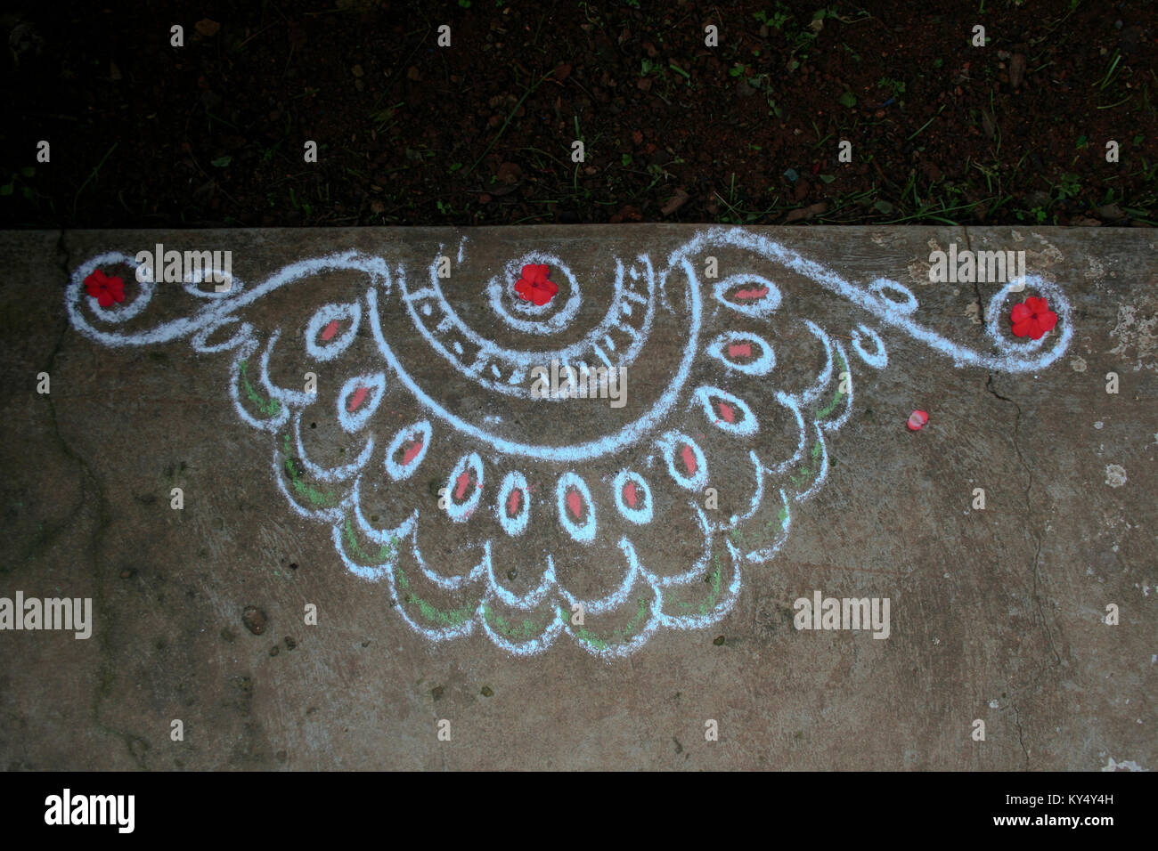 Auspicious lines hi-res stock photography and images - Alamy