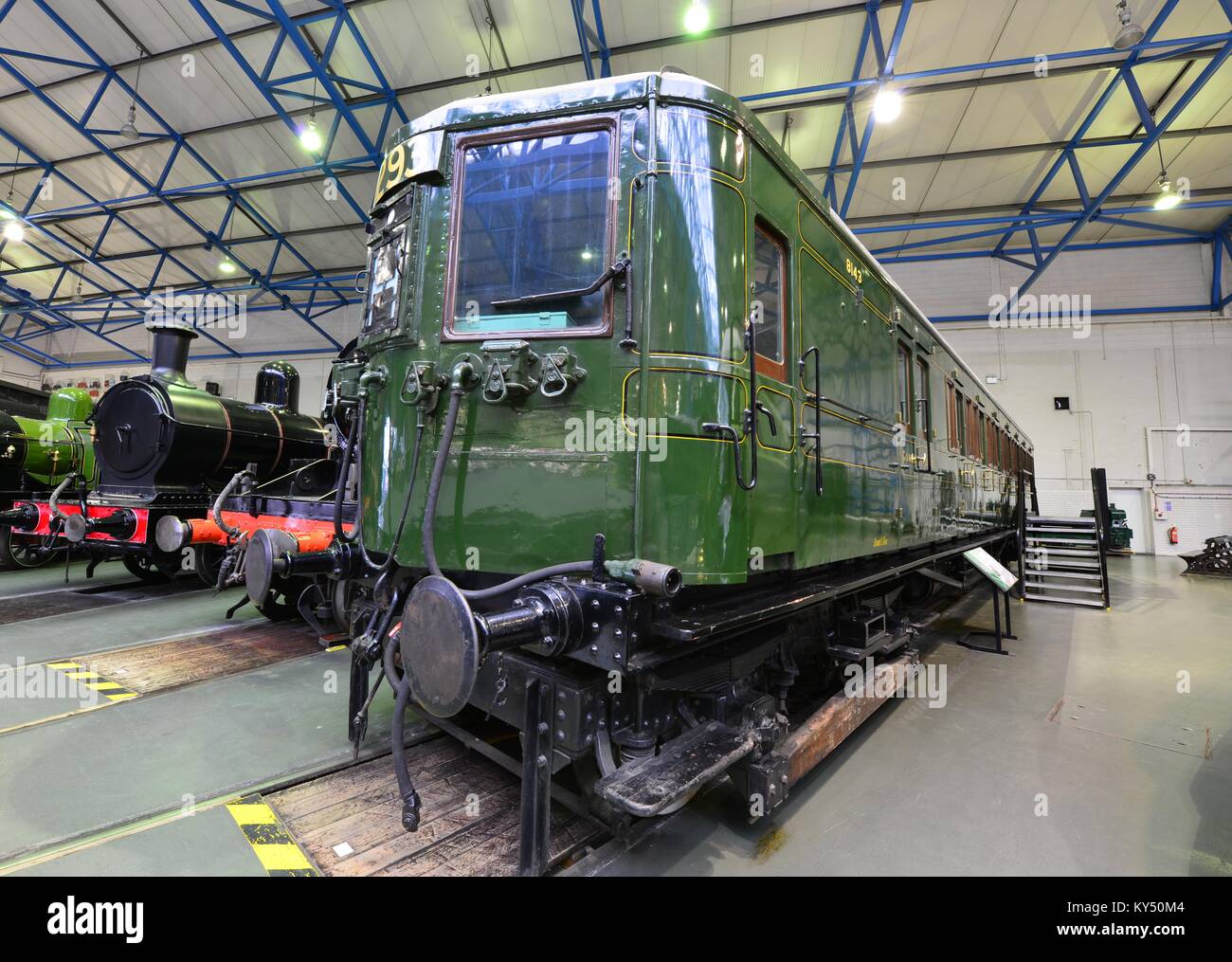 Southern Railway 8143 class 405 4Sub Stock Photo - Alamy
