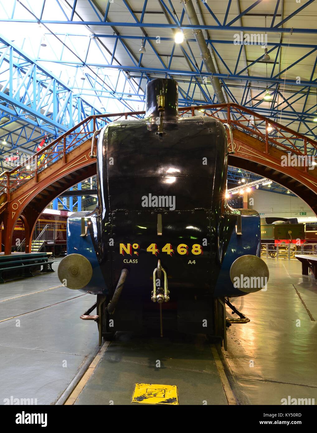 Mallard A4 Pacific from the front Stock Photo - Alamy