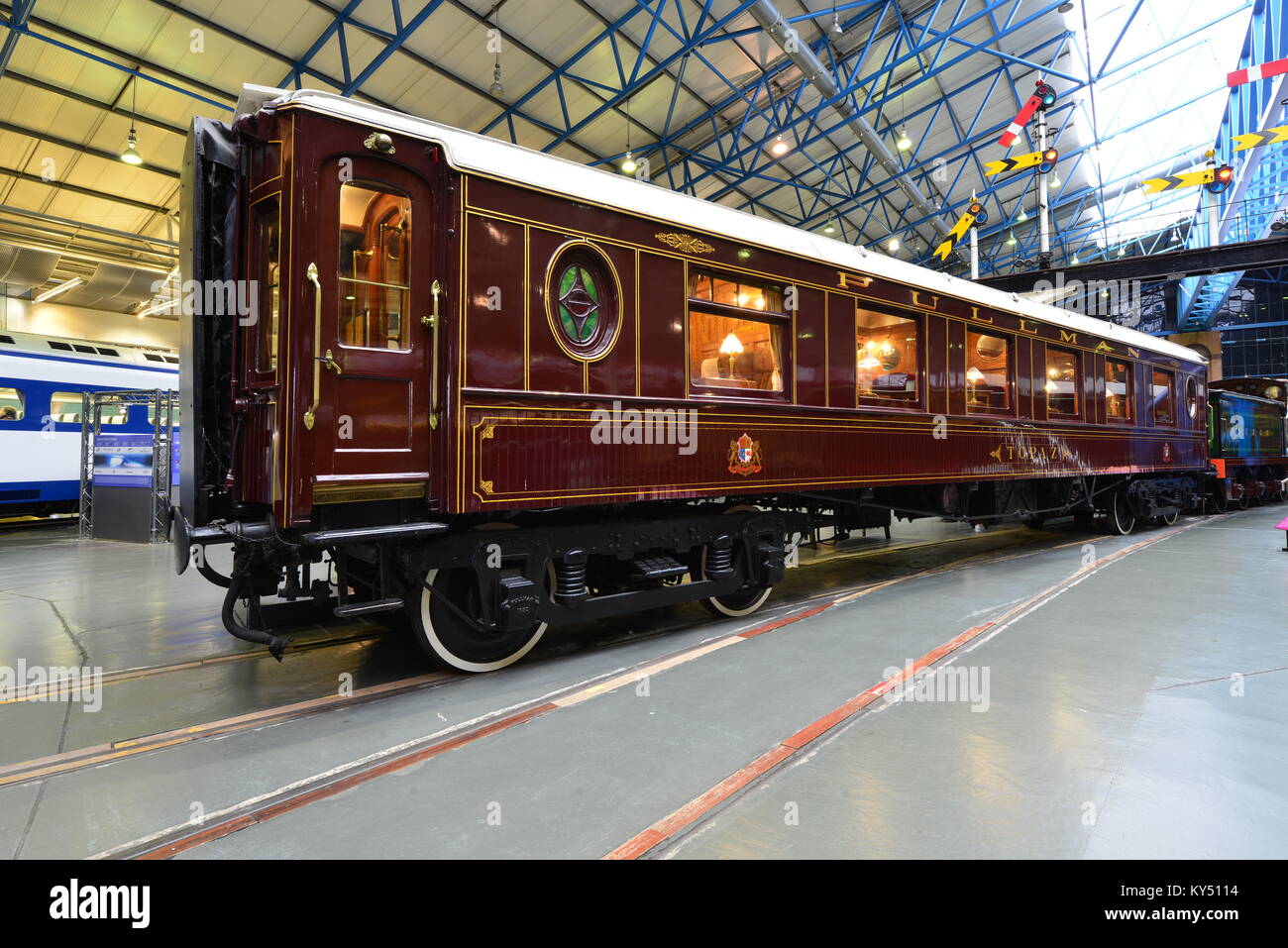 A Pullman car Stock Photo - Alamy