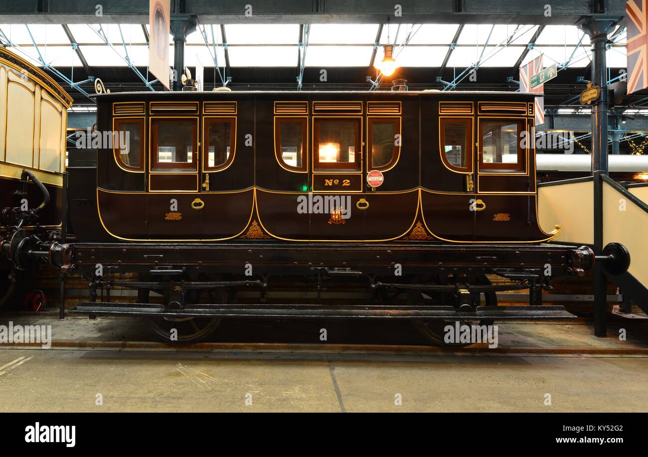 A 19th century Royal railway carriage in the UK Stock Photo - Alamy