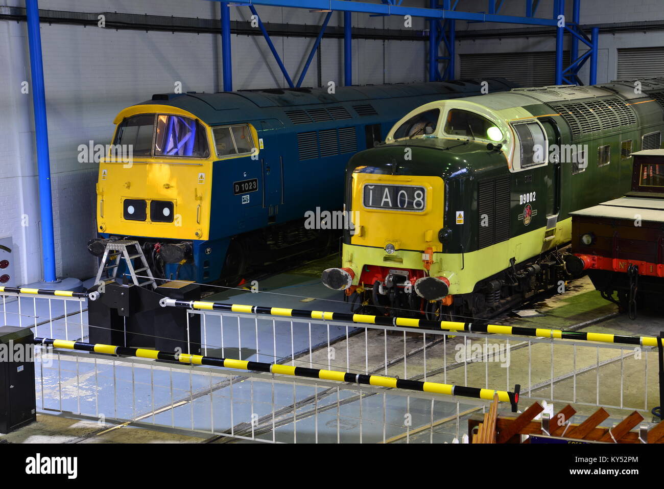 Diesel locomotives 1960s hi-res stock photography and images - Alamy