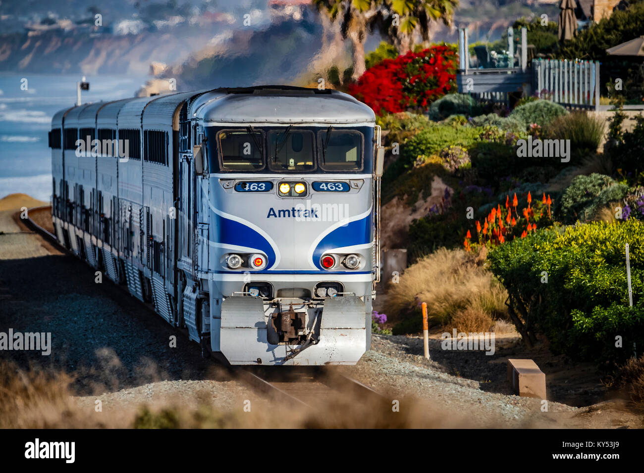 amtrak passenger train on pacific coast rail line Stock Photo - Alamy