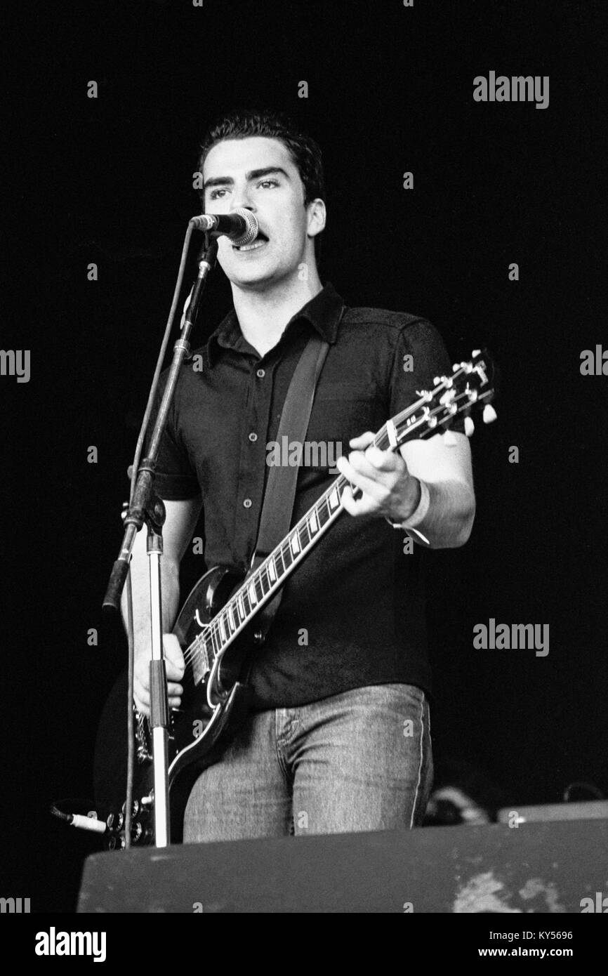 Kelly jones stereophonics 1998 hi-res stock photography and images - Alamy