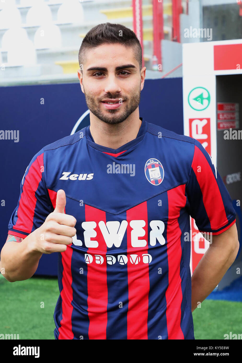 Crotone, Marco Capuano arrives at the Crotone football coming from ...