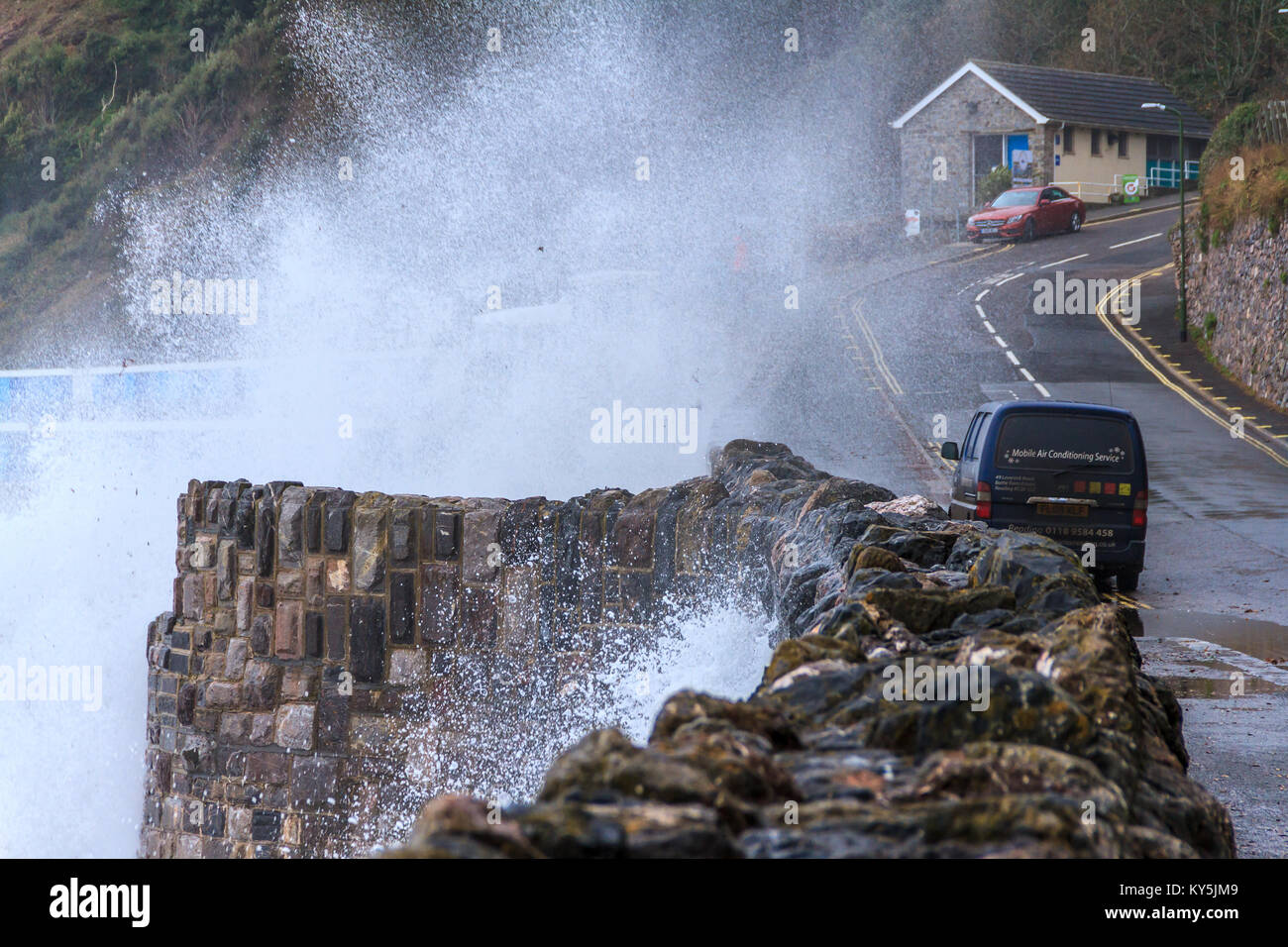 Meadfoot beach in torquay hi-res stock photography and images - Alamy