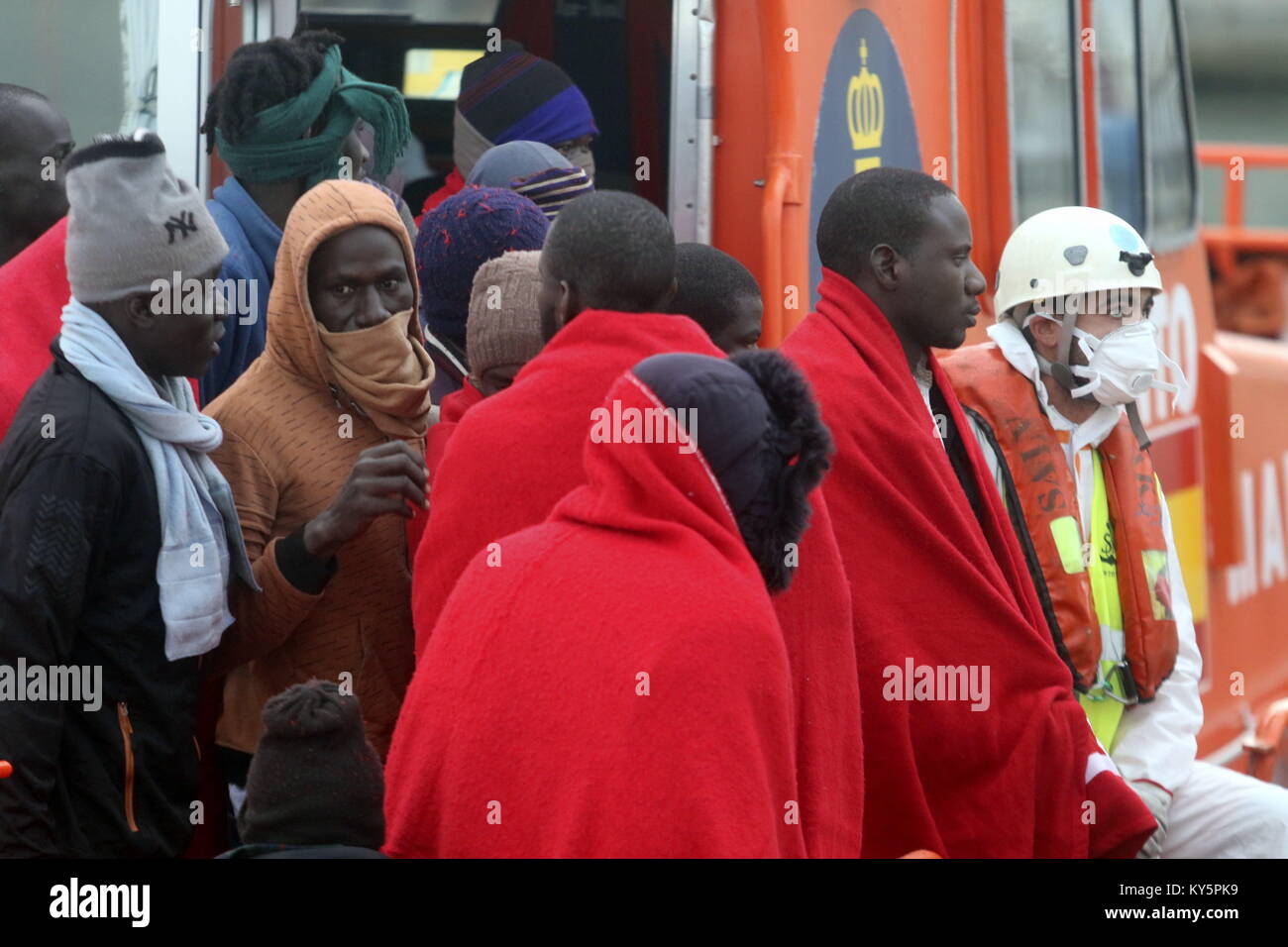 January 13, 2018 - January 13, 2018 (Malaga) Rescue a boat with 54 ...