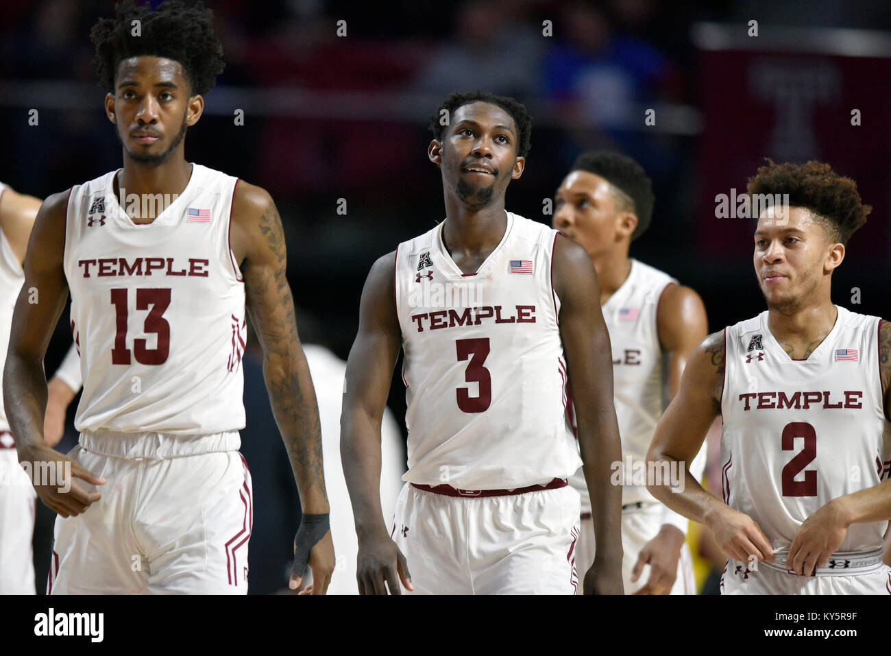 Philadelphia, Pennsylvania, USA. 13th Jan, 2018. Temple Owls teammates ...