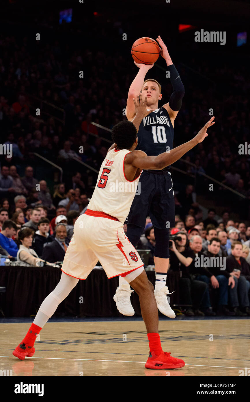 January 13, 2018: Villanova Wildcats guard Donte DiVincenzo (10) takes ...