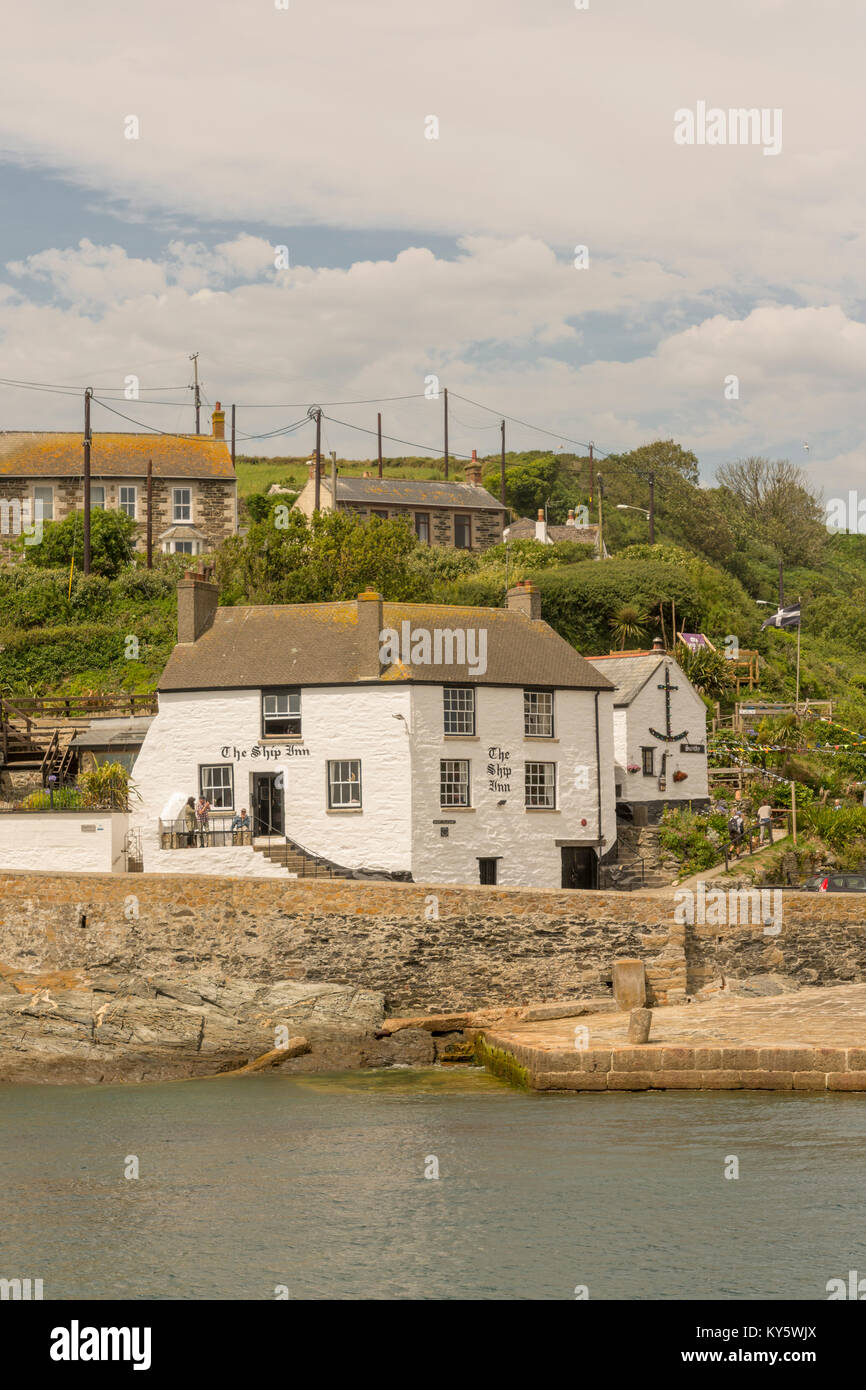 The Ship Inn, Porthleven, Cornwall, UK Stock Photo - Alamy