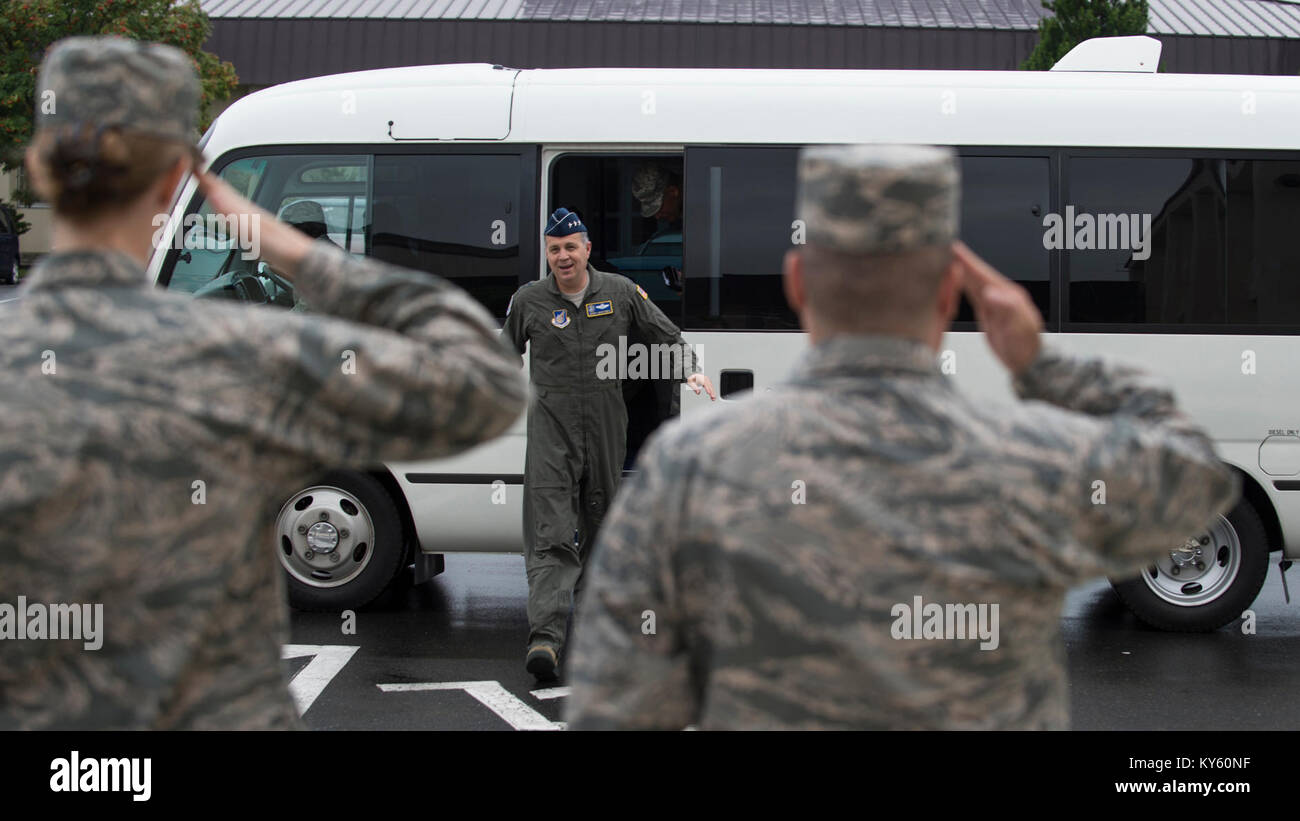 The commander of the 35th fighter wing hi-res stock photography and ...