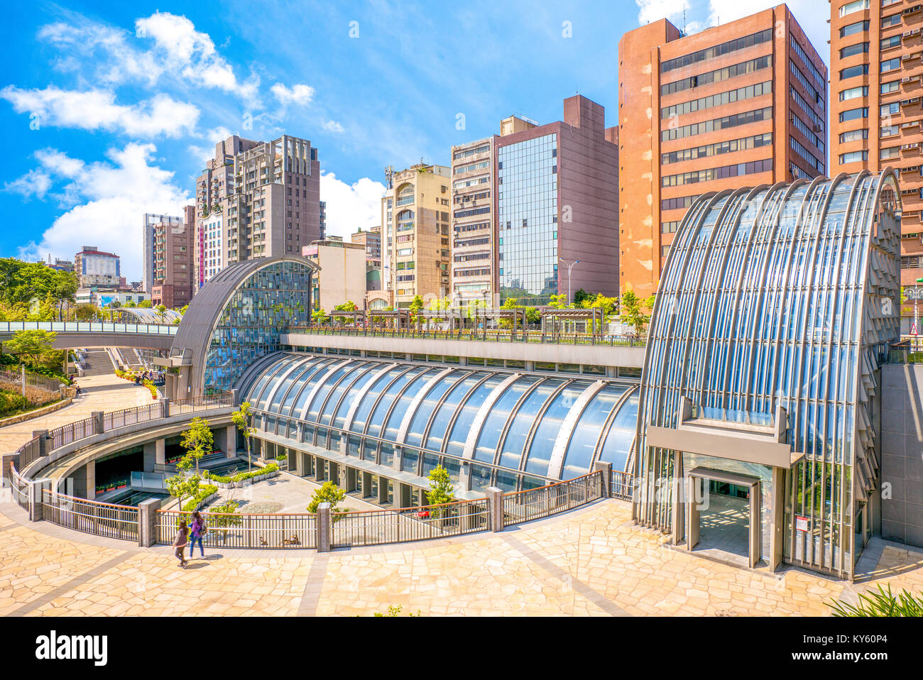 Daan Park MRT station in Taipei, Taiwan Stock Photo - Alamy