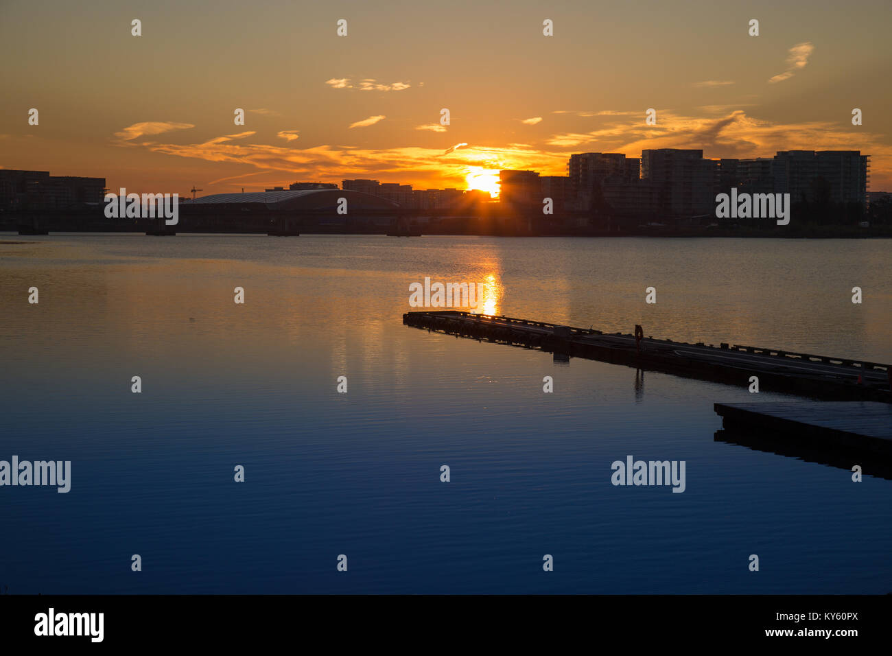 Urban skyline harbor platform waterfront copy space Stock Photo - Alamy