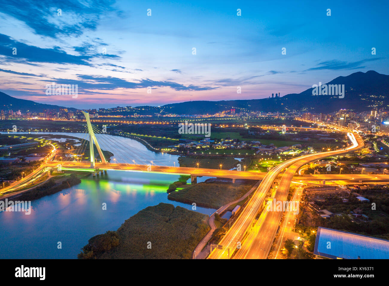 Keelung river hi-res stock photography and images - Alamy