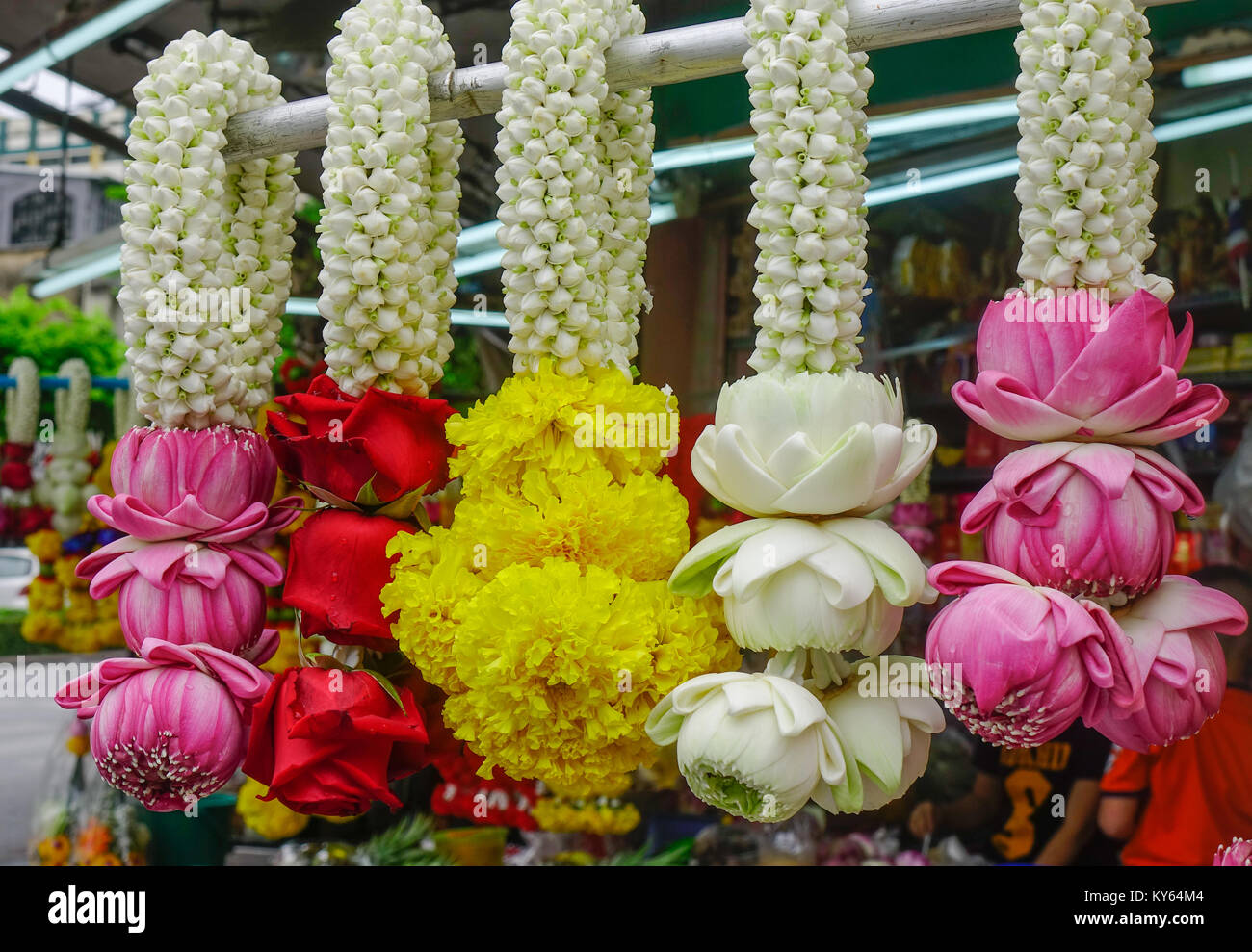 Praying flowers for sale at a Hindu temple in Bangkok, Thailand Stock ...