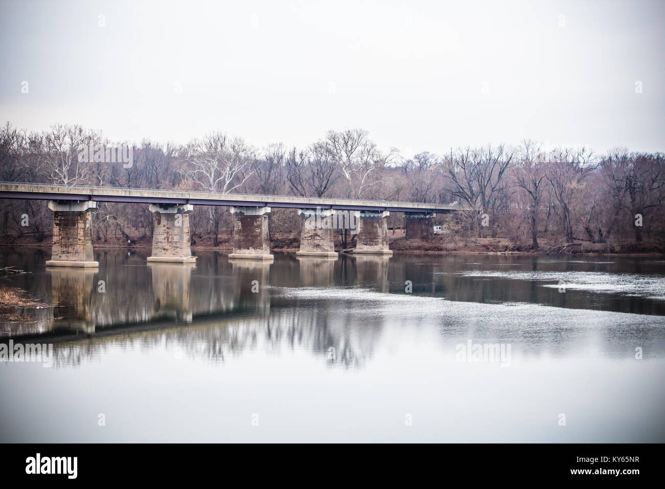 An old stone bridge across the Potomac River Stock Photo - Alamy