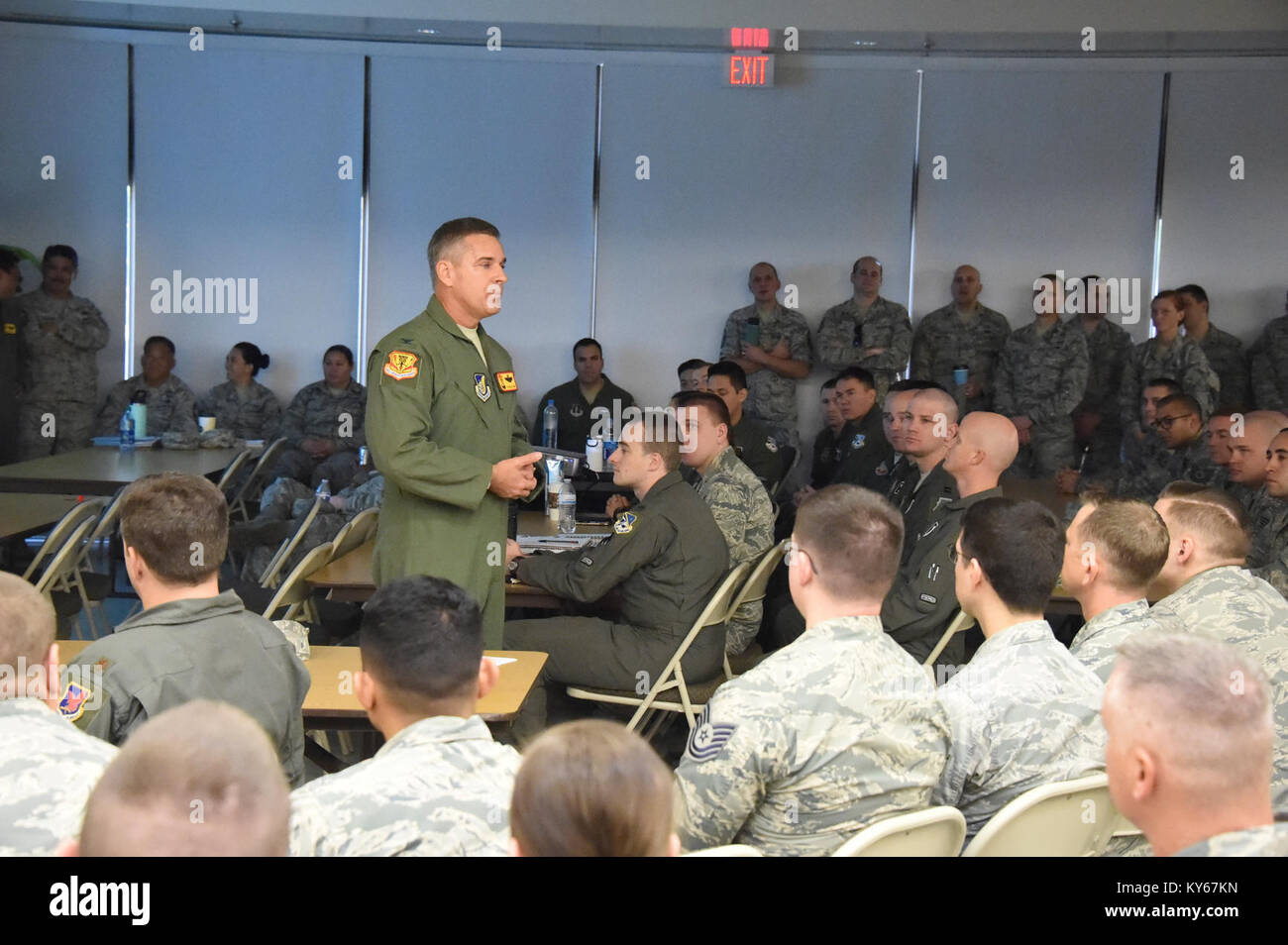 Commander of the 154th operations group hi-res stock photography and ...