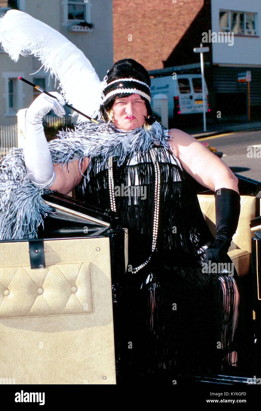 ©ALPHA 033402 OCTOBER 1998 BELLA EMBERG IN " CINDERELLA " PANTOMIME AT ...