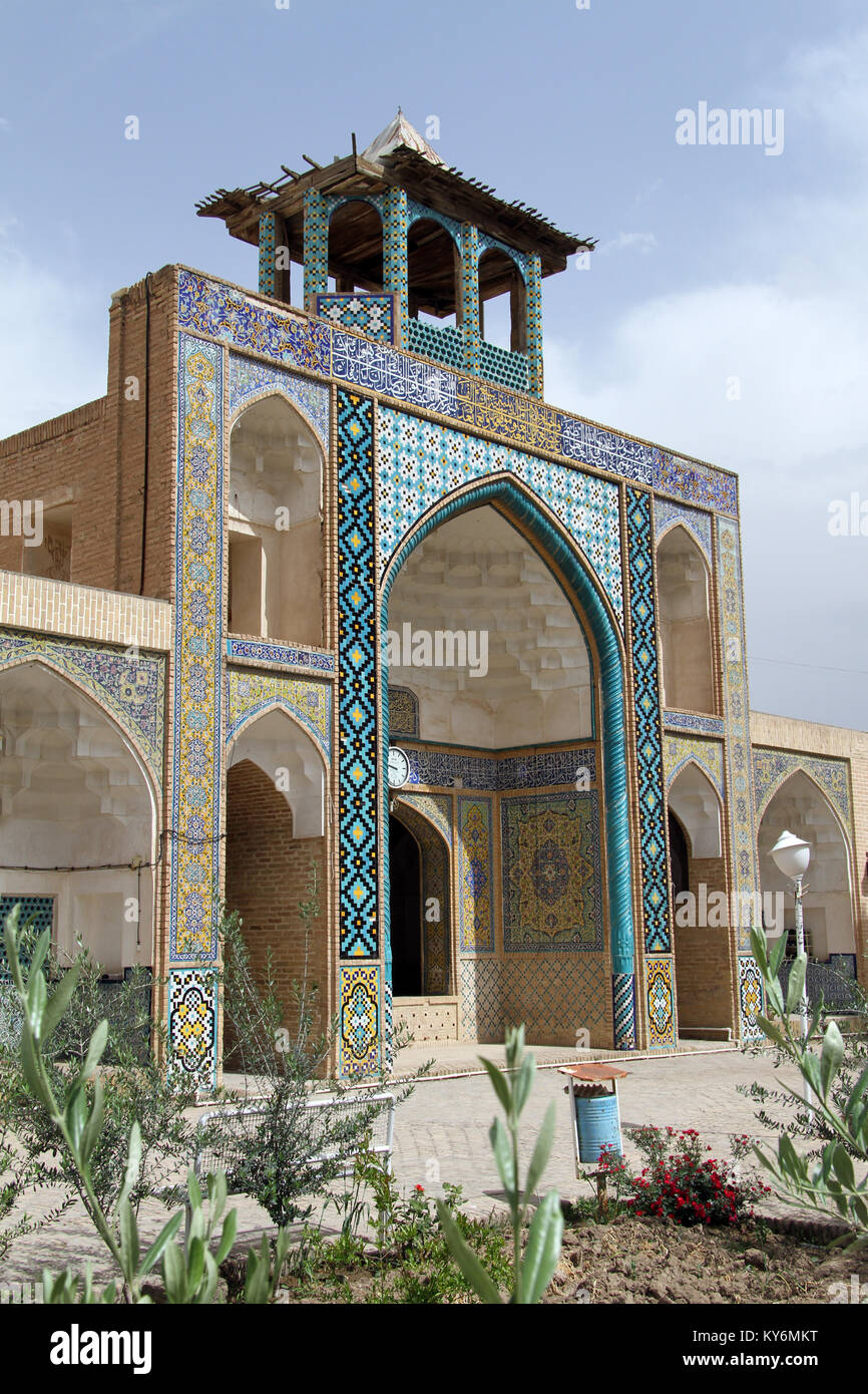 Facade of mosque in medrese in Kashan, Iran Stock Photo - Alamy