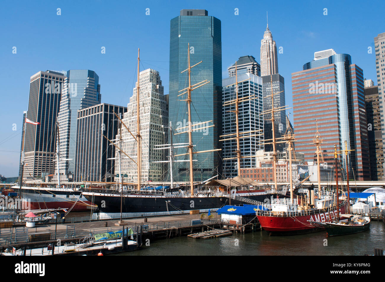 South Street Seaport Docks High Resolution Stock Photography and Images ...