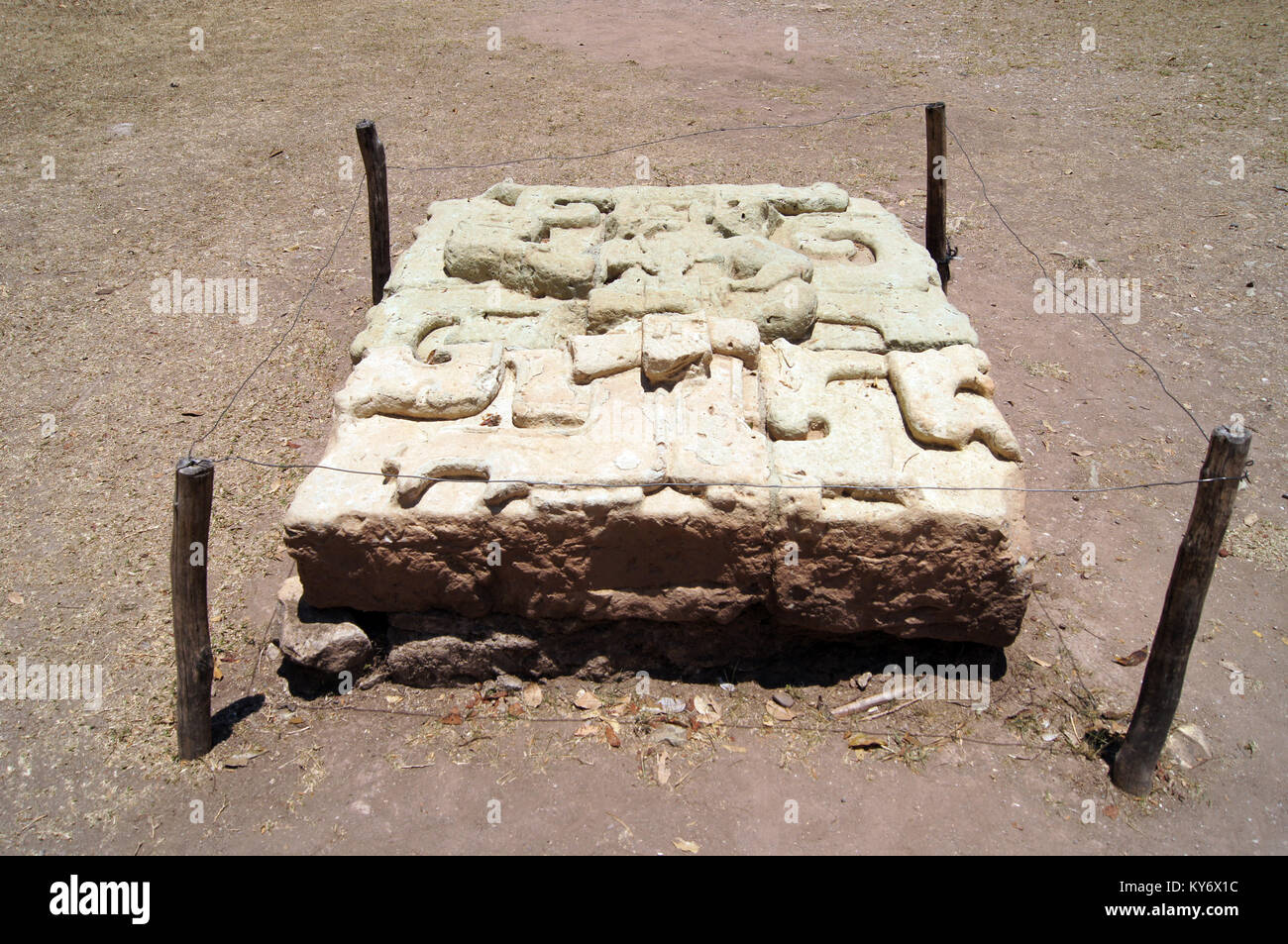 Mayan sculpture on the square in Copan, Honduras Stock Photo - Alamy