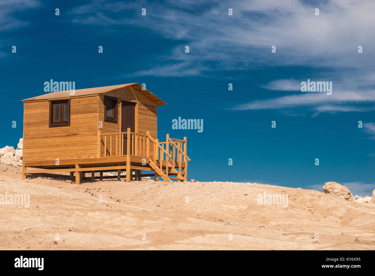 Seaside bathing house hi-res stock photography and images - Alamy