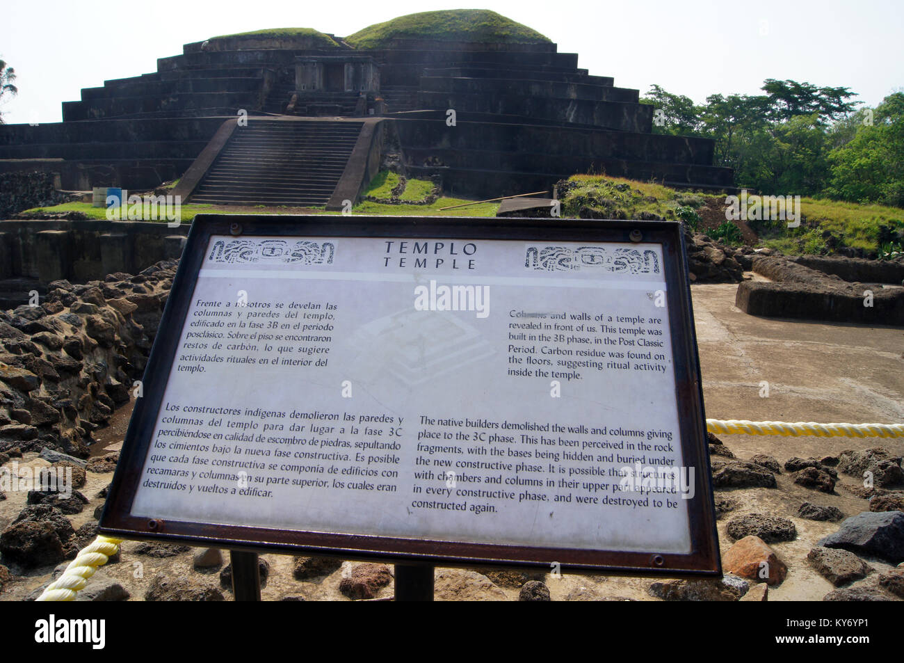 Temple and ruins of pyramid in Tazumal, Salvador Stock Photo - Alamy