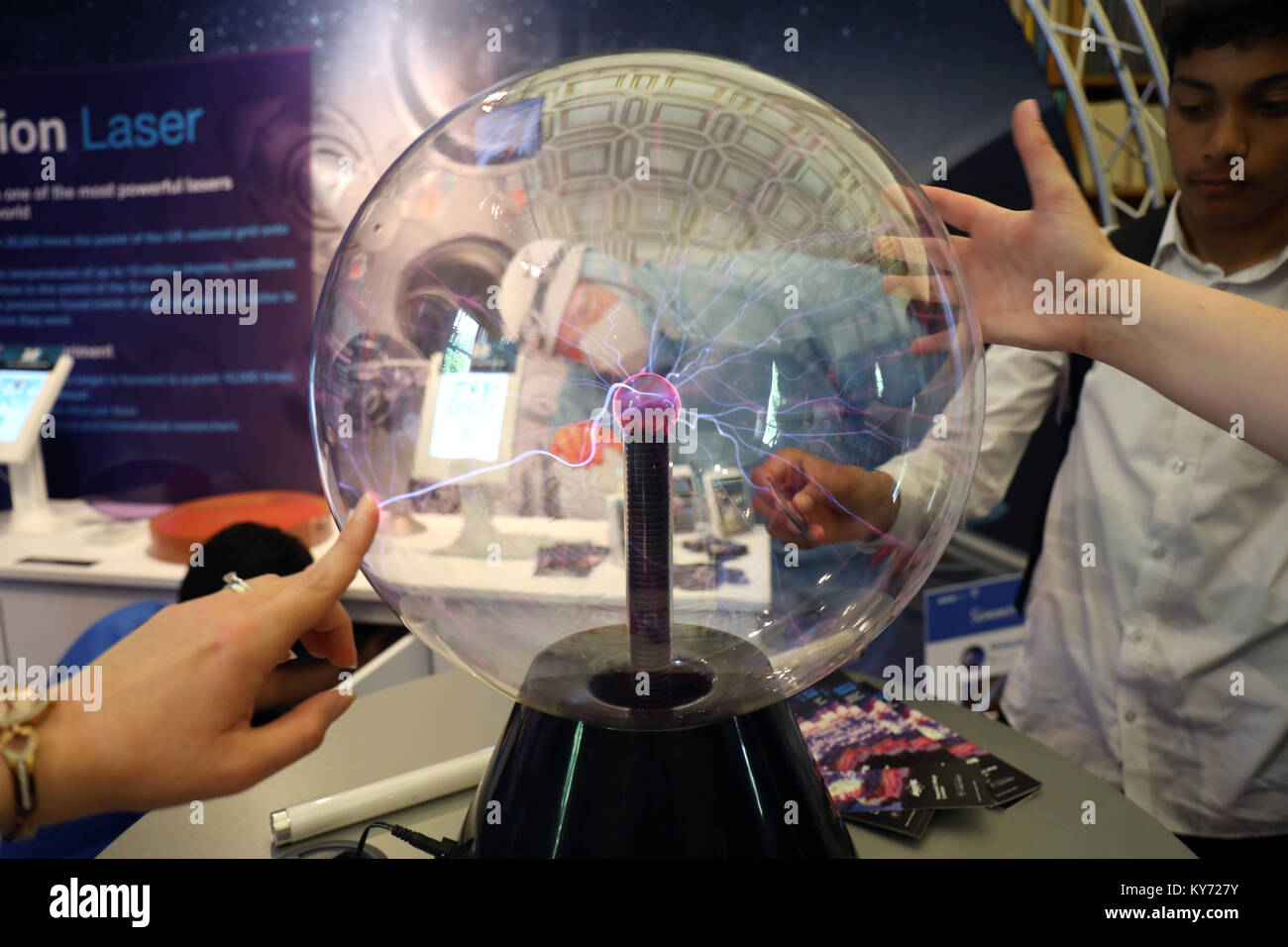 Plasma ball supernova machine Stock Photo - Alamy