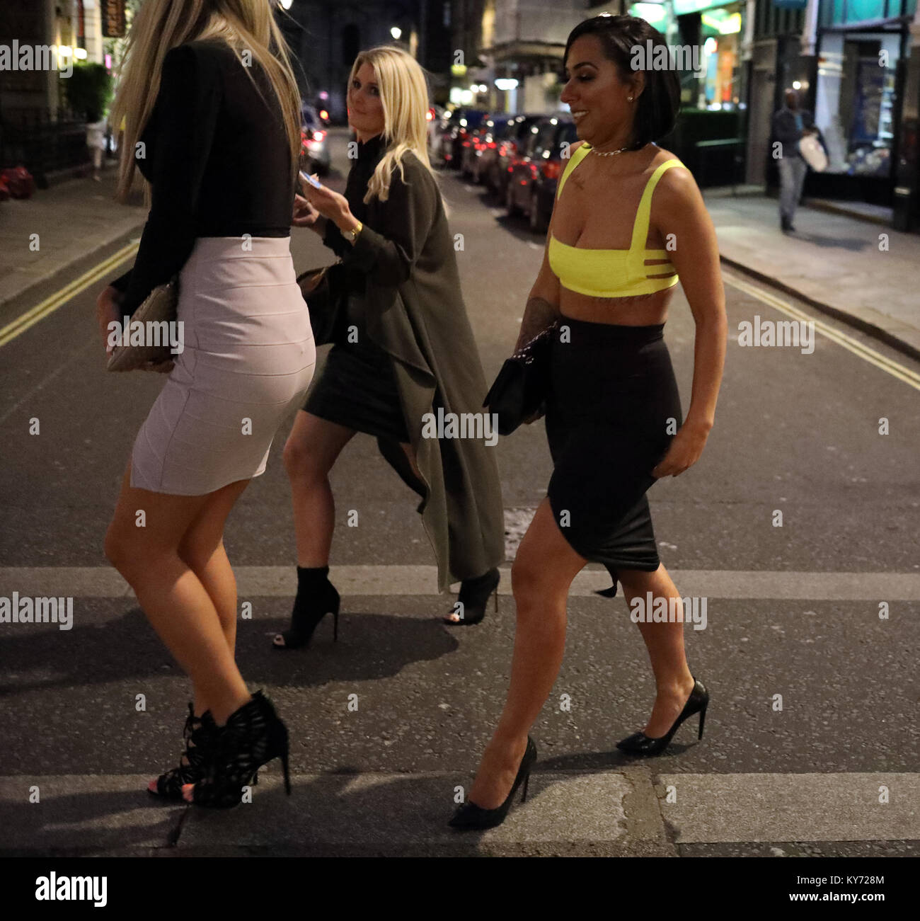 girls' night out Stock Photo - Alamy
