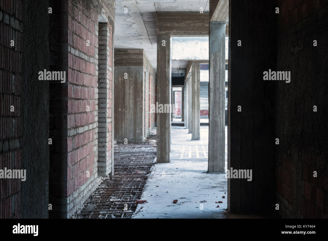 Interior of unfinished building. Iuncompleted building Stock Photo - Alamy