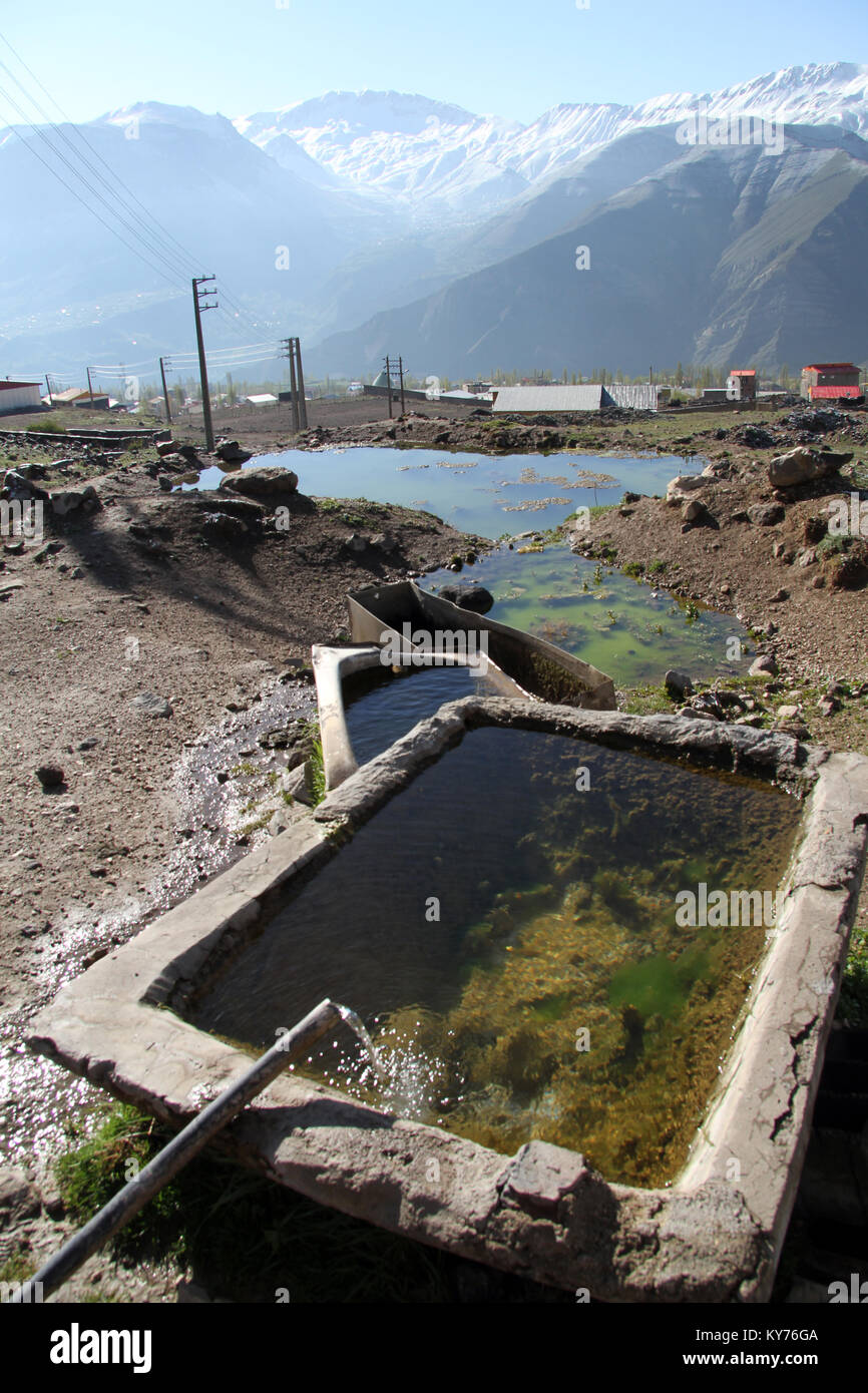 Mountain near volcano damavand hi-res stock photography and images - Alamy