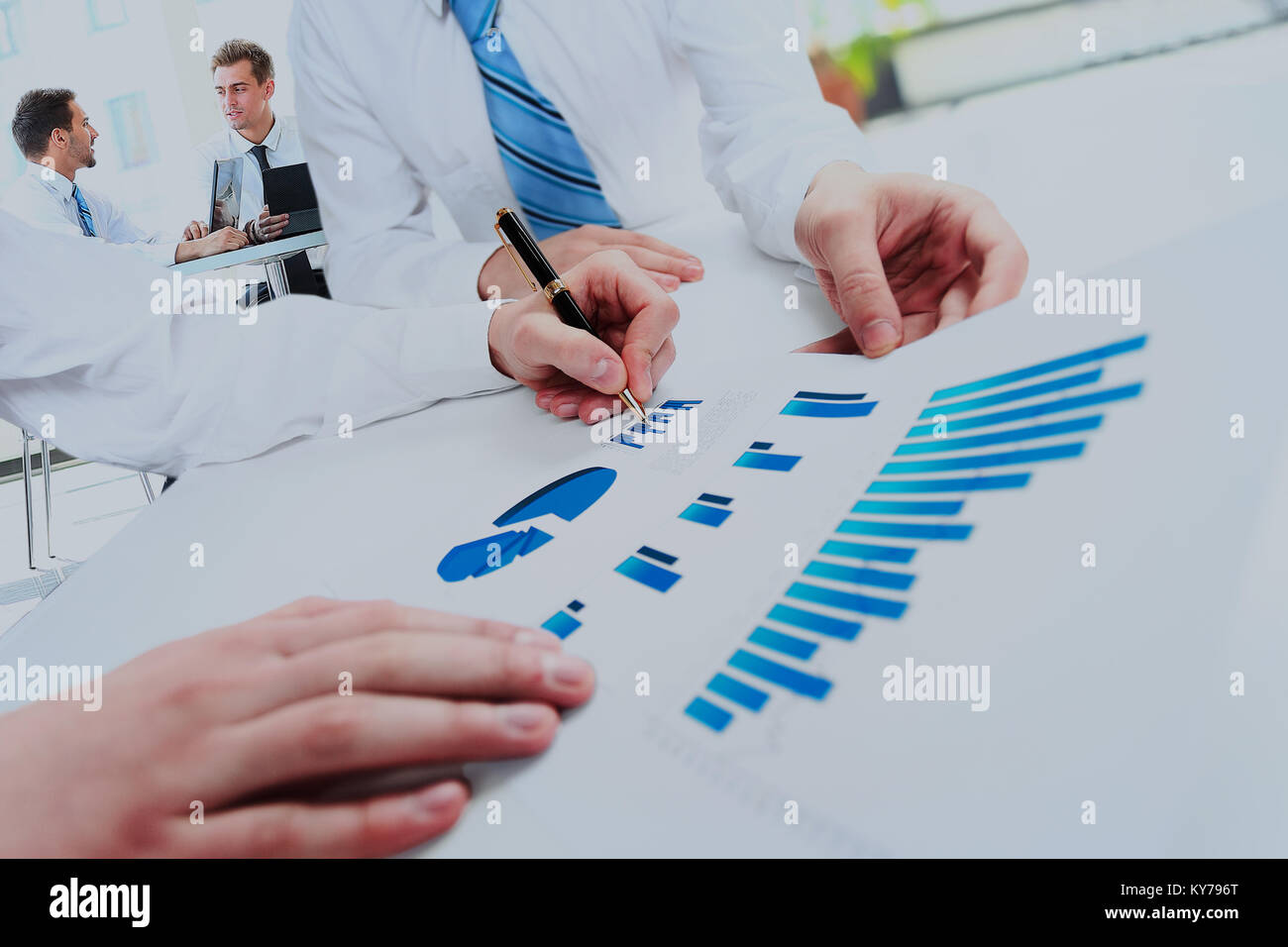 Documentation review hi-res stock photography and images - Alamy