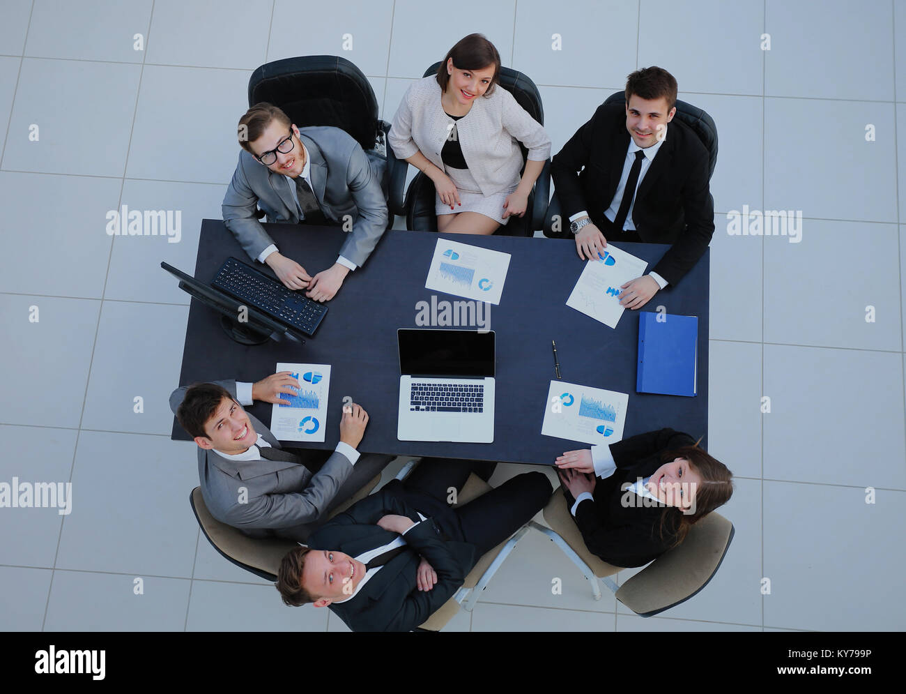 Meeting top view hi-res stock photography and images - Alamy