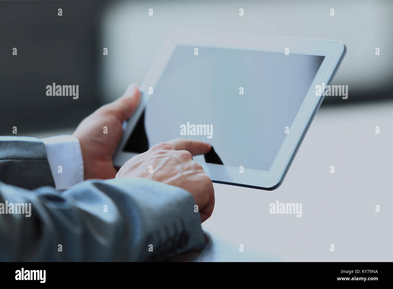 Tablet hi-res stock photography and images - Alamy