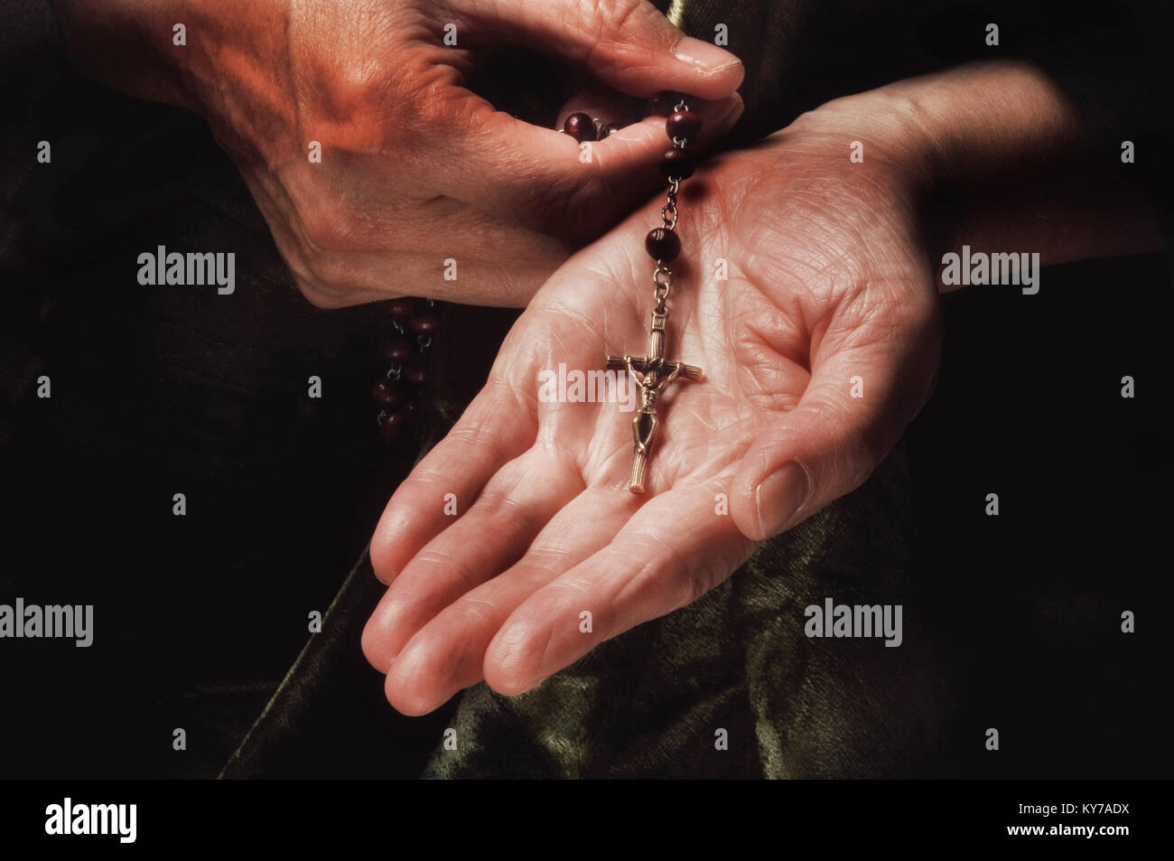 Crucifix hand hi-res stock photography and images - Alamy